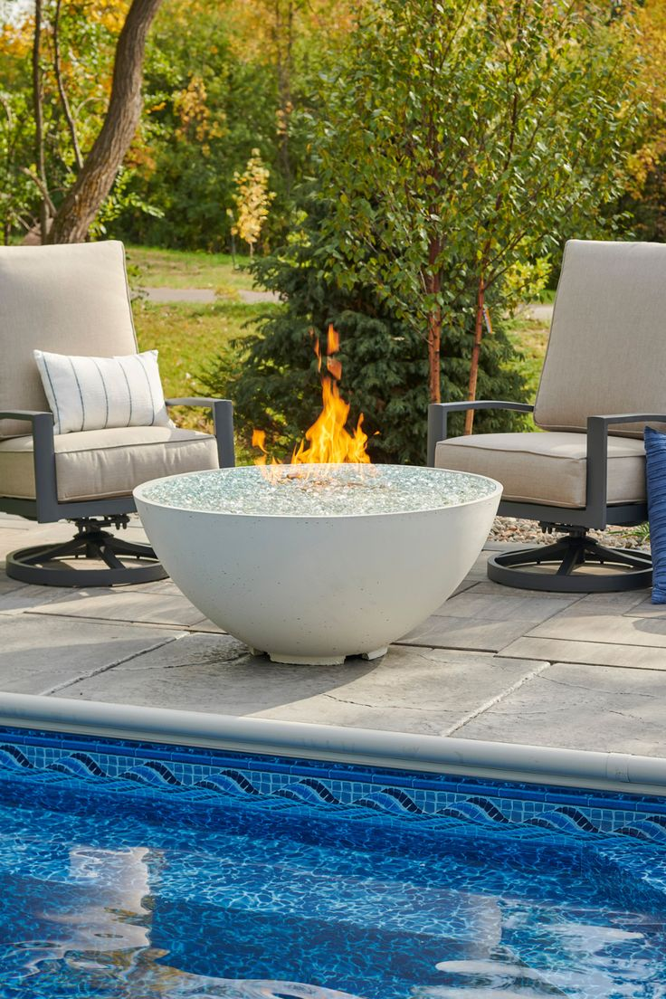 Best Poolside Fire Pit Ideas