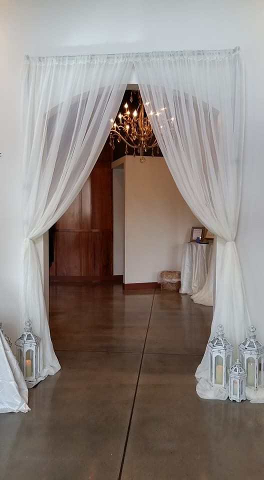 Floor To Ceiling Drape Ideas For The Entryway